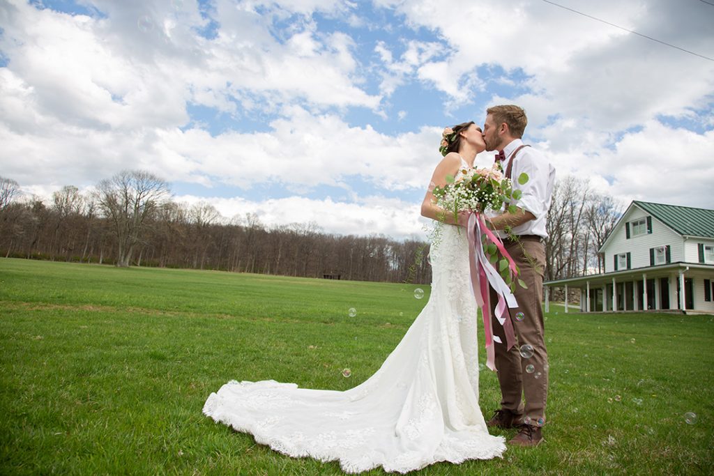 Caboose Farm Weddings – Caboose Farm Wedding Photography | Roman Grinev ...